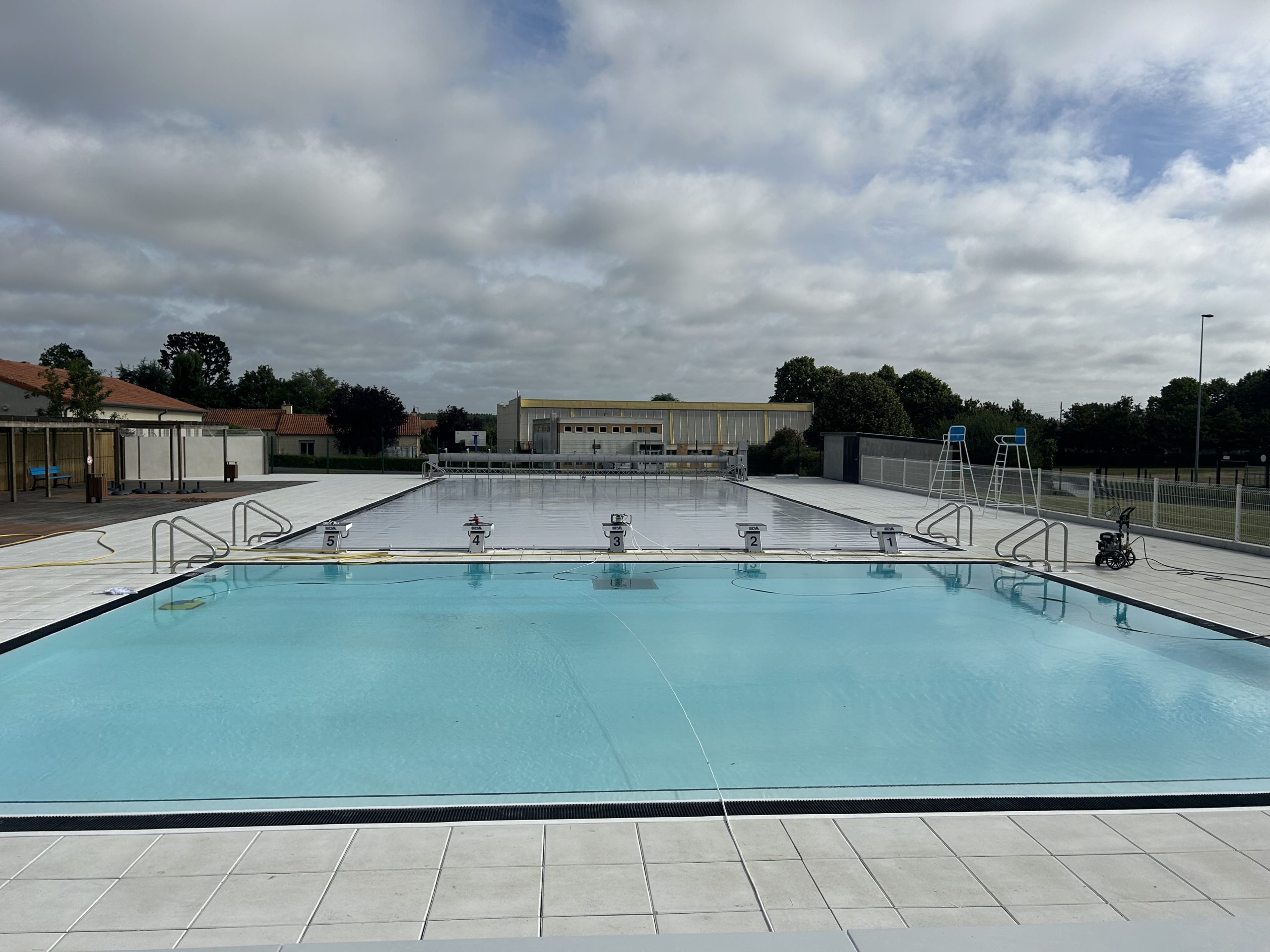 "Espace Nage&O" - Réhabilitation de la piscine de Saint-Macaire-en ...